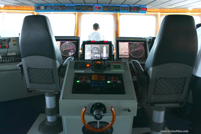 A Visit To The Bridge – Getting To Know The Navigational And Primary ...